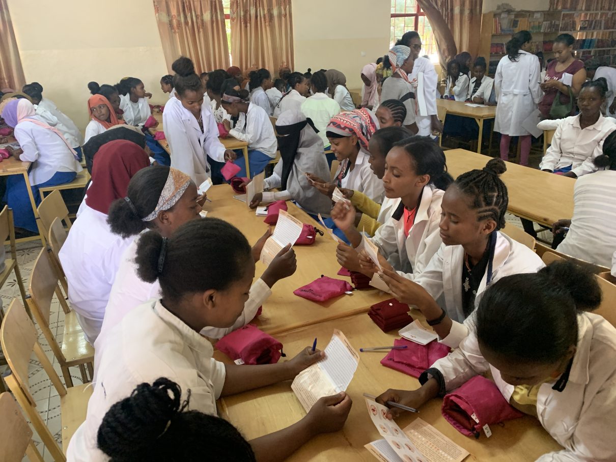 Mala ishiif - fala waaraa marsaa laguu ijoollee shamarraniif