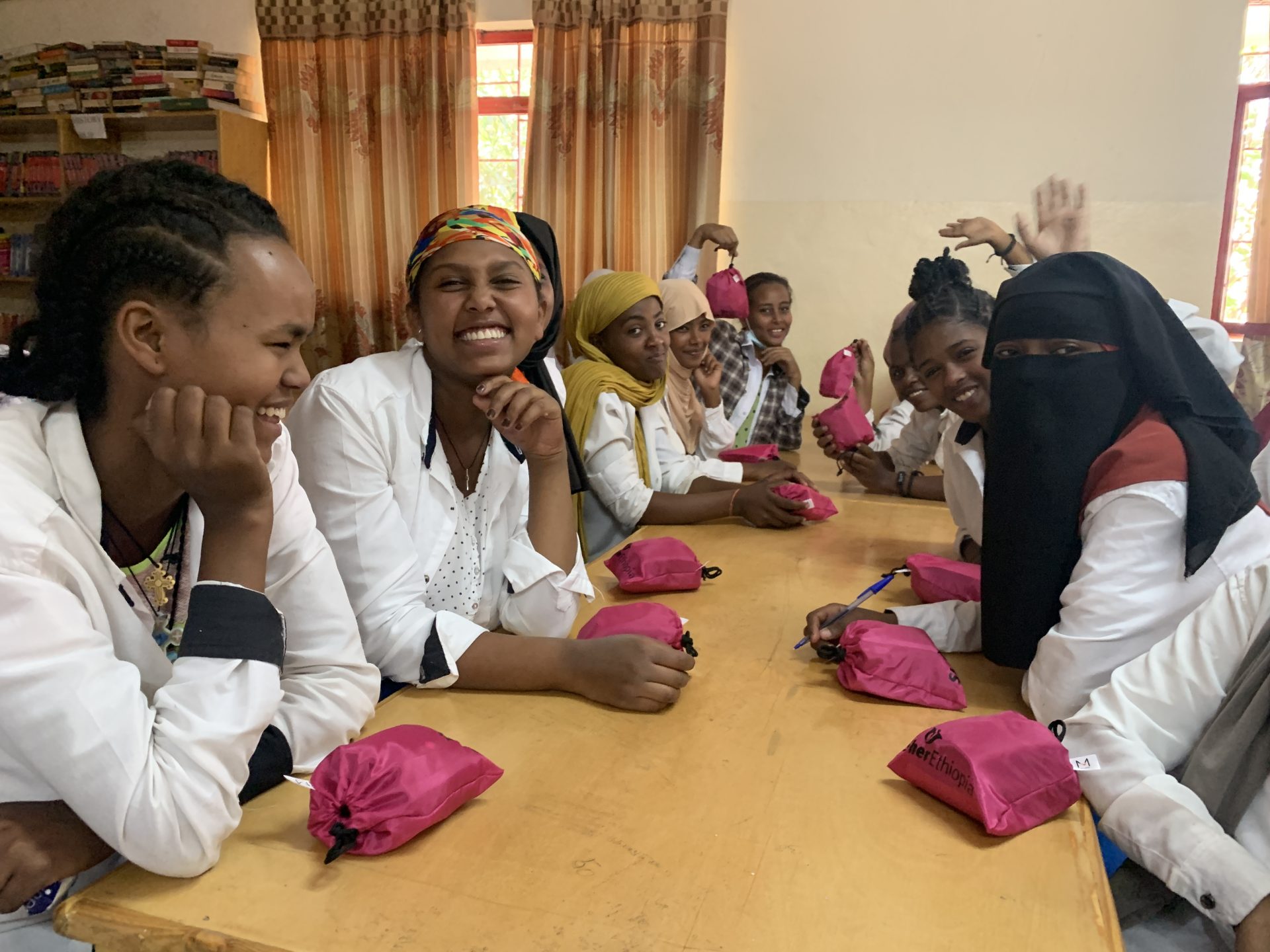 Mala ishiif: fala waaraa marsaa laguu ijoollee shamarraniif - Sheer ...